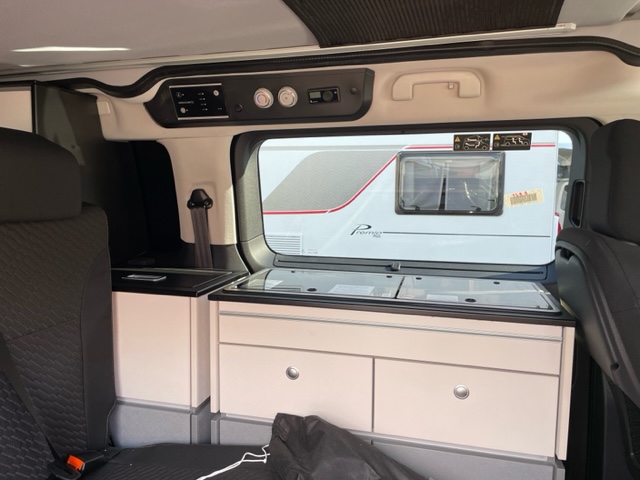 CROSS CAMP | キャンピングカーの新車・中古車販売｜デルタリンク