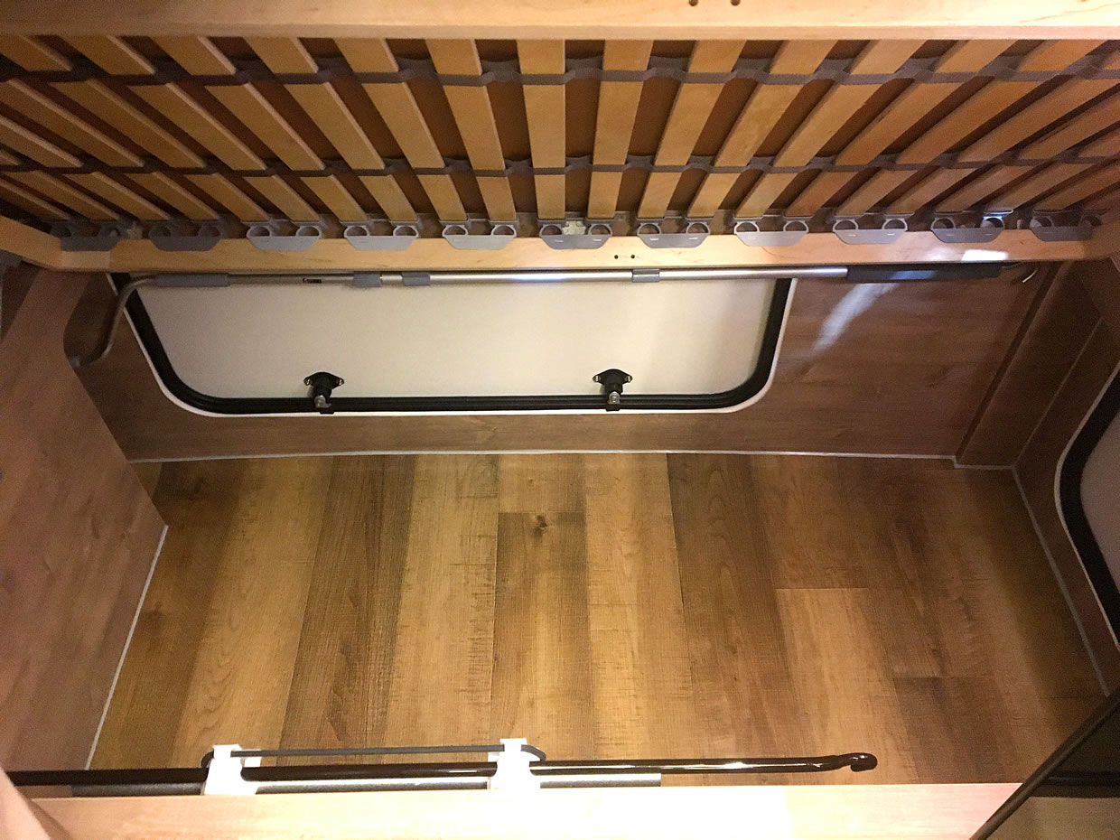 リバティ52DB Lodge | キャンピングカーの新車・中古車販売｜デルタリンク