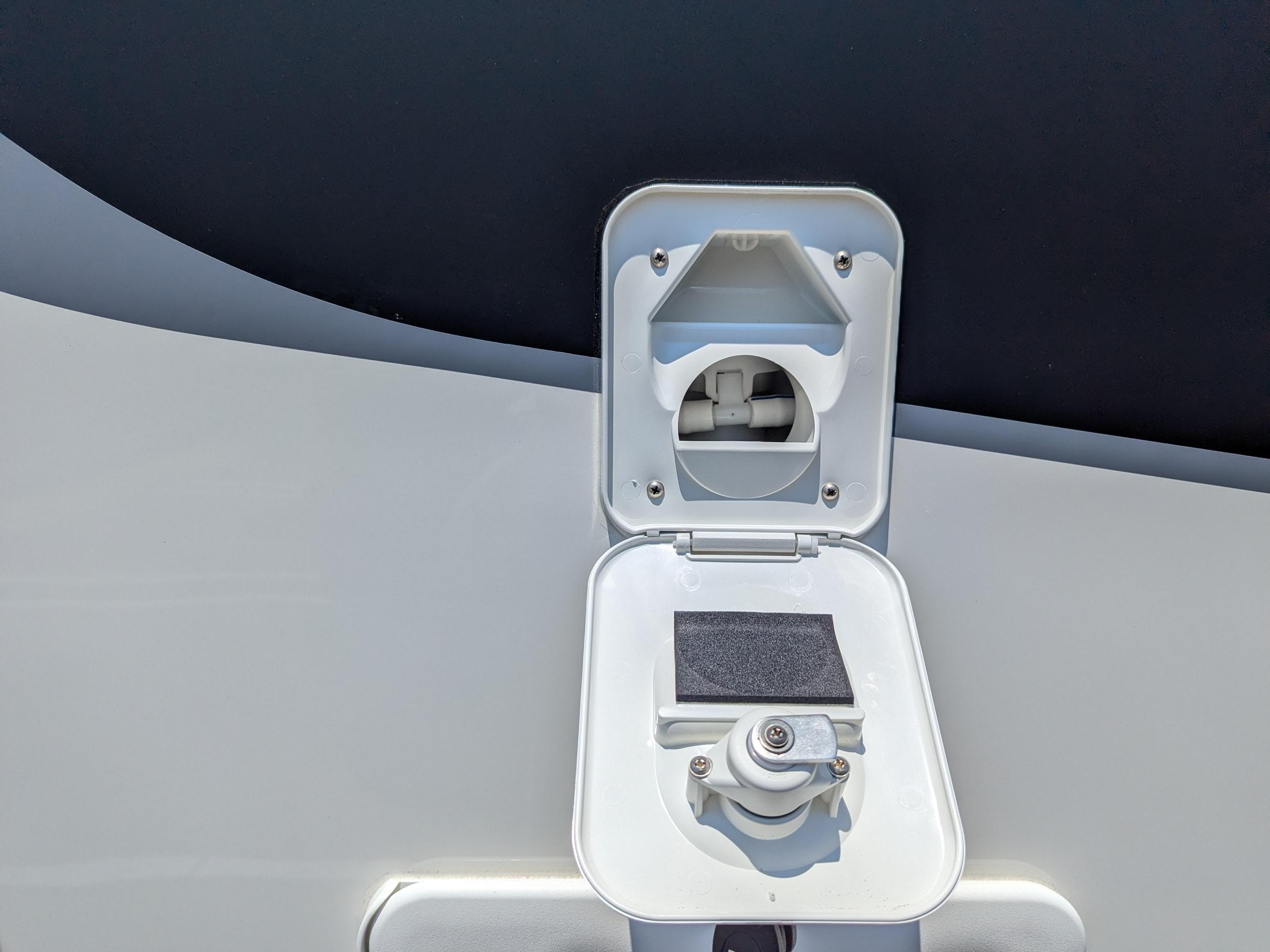 リバティ52DB 4WD | キャンピングカーの新車・中古車販売｜デルタリンク