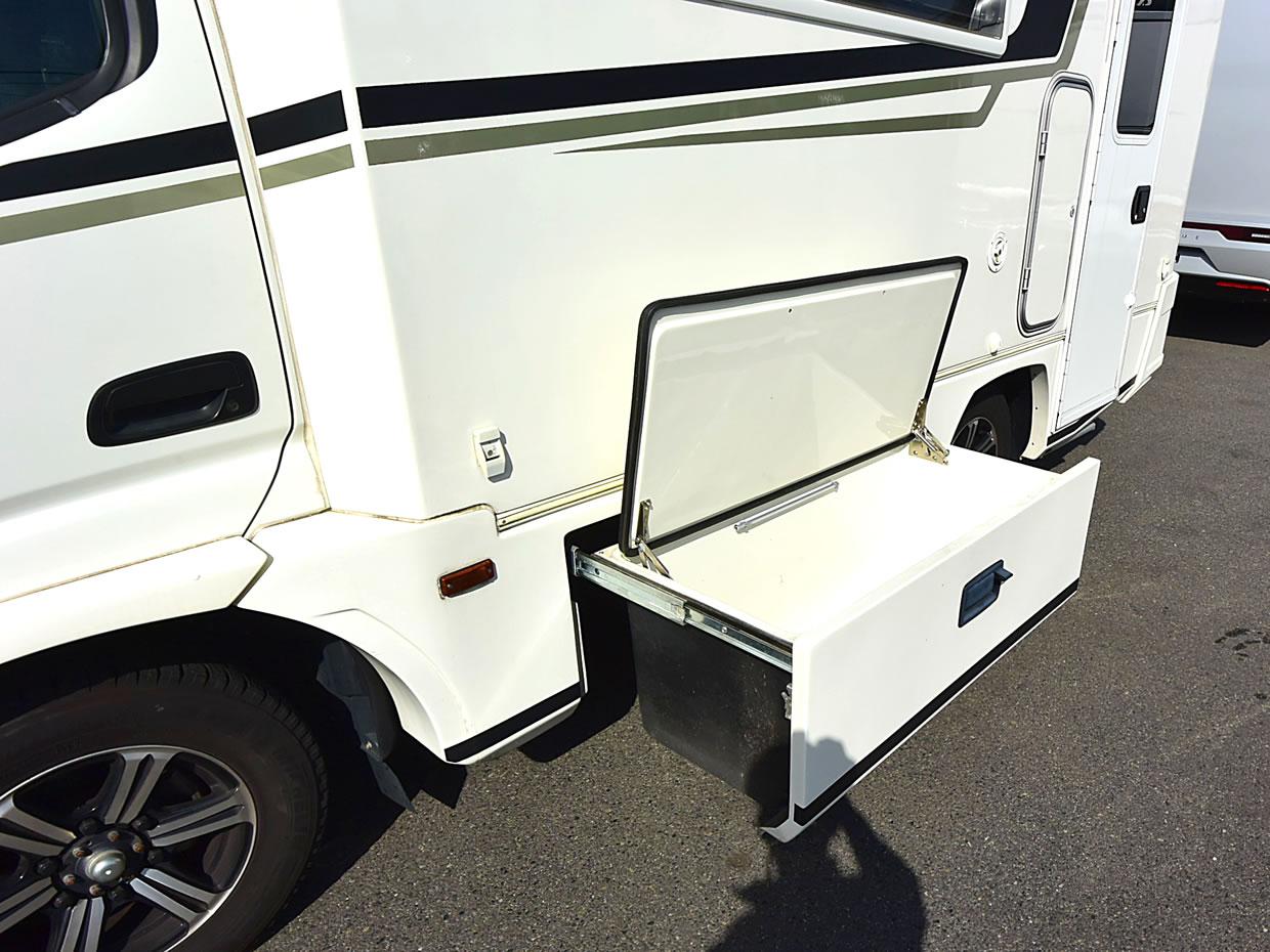 ZIL 5 4WD(20th Anniversary Package) | キャンピングカーの新車・中古車販売｜デルタリンク